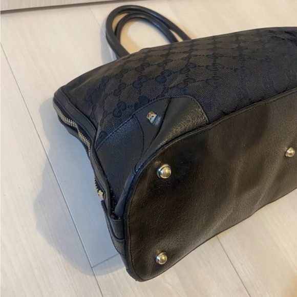 Gucci | Bags | Authenticated Gucci Alma Nailhead Bowling Bag Black ...